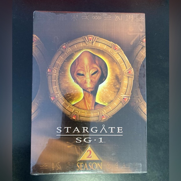 Media | Stargate Sg1 Season 2 Giftset Dvd 202 5disc Set | Poshmark
